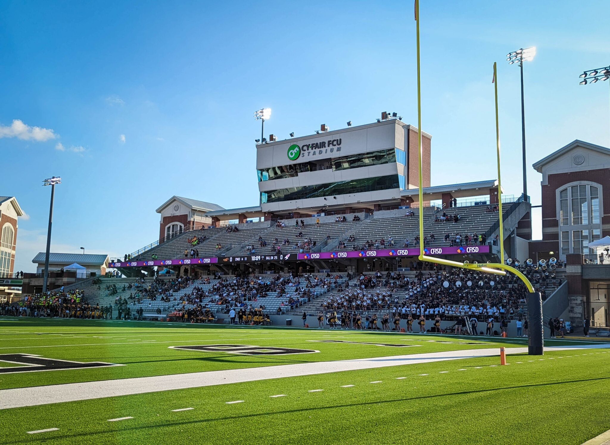 Berry Center, Cy-Fair ISD • LED Partners Digital Displays Sign Company